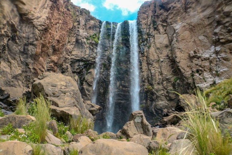 Majestuosa catarata de Totorani – Diario Sin Fronteras -Tu Diario Regional